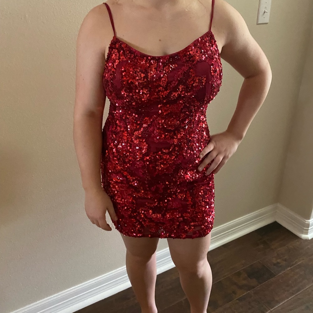 Beautiful Red Sequin Dress. Worn One Time.Size 10 - Gem